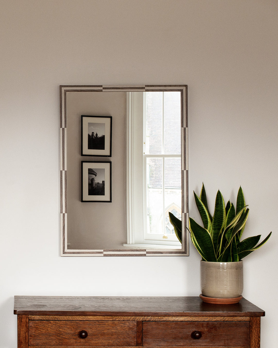 Chequered Frame – Patrick Ireland Frames